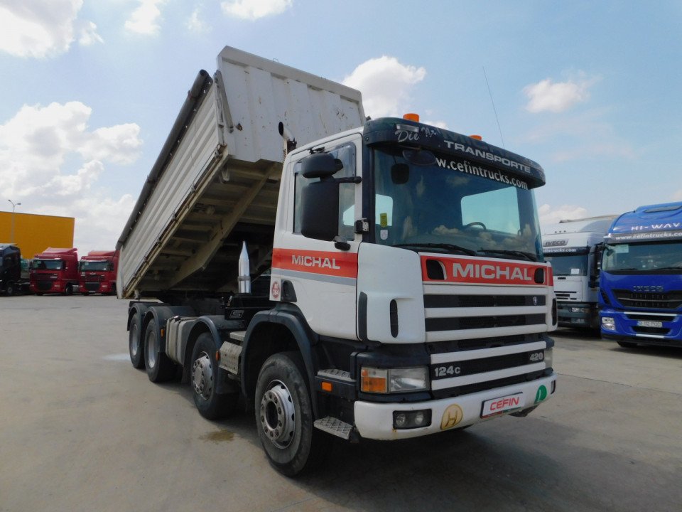 Scania P124cb8x4hz420 Cod: 78784 | Cefin Trucks